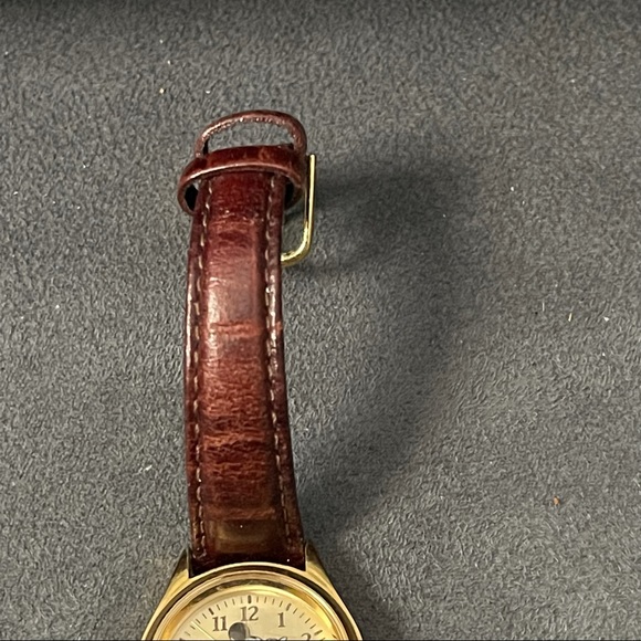 Disney | Accessories | Vintage Disney Timeworks Watch | Poshmark